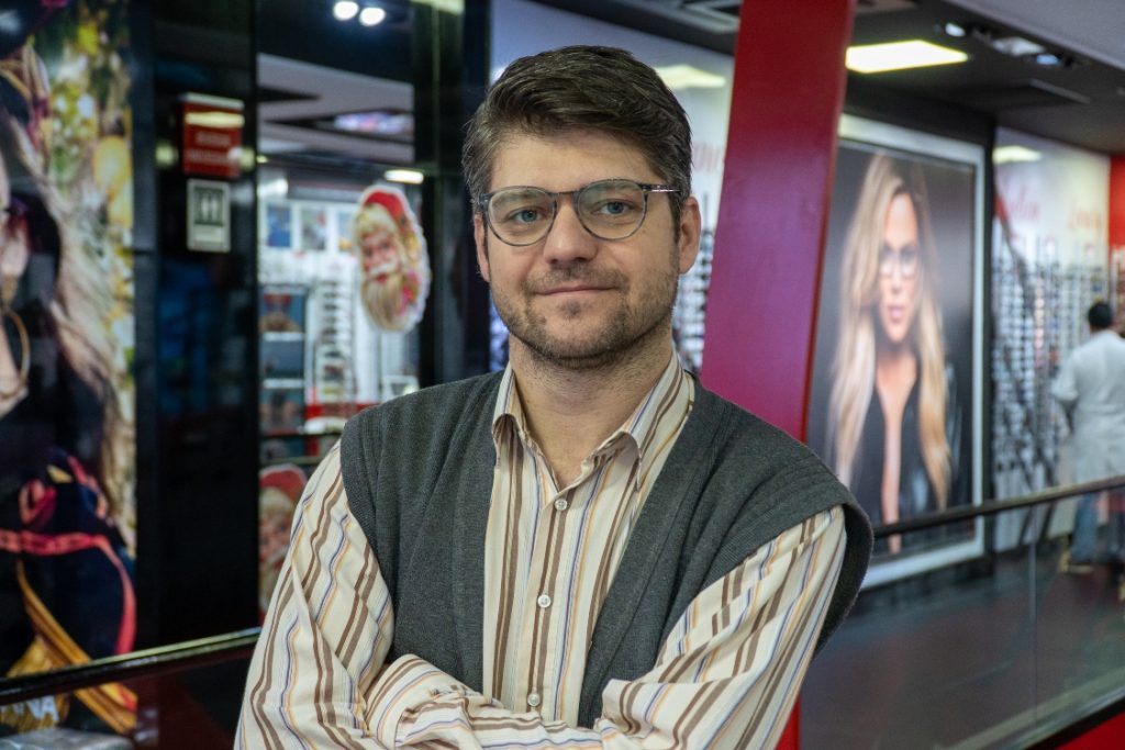 Pedro Caeiro garante: "Com a Fábrica de Óculos, não há desculpas para ...