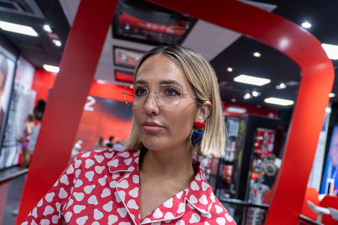 Inês Gutierrez ficou rendida à nossa área exclusiva Ray-Ban! - Chiado ...