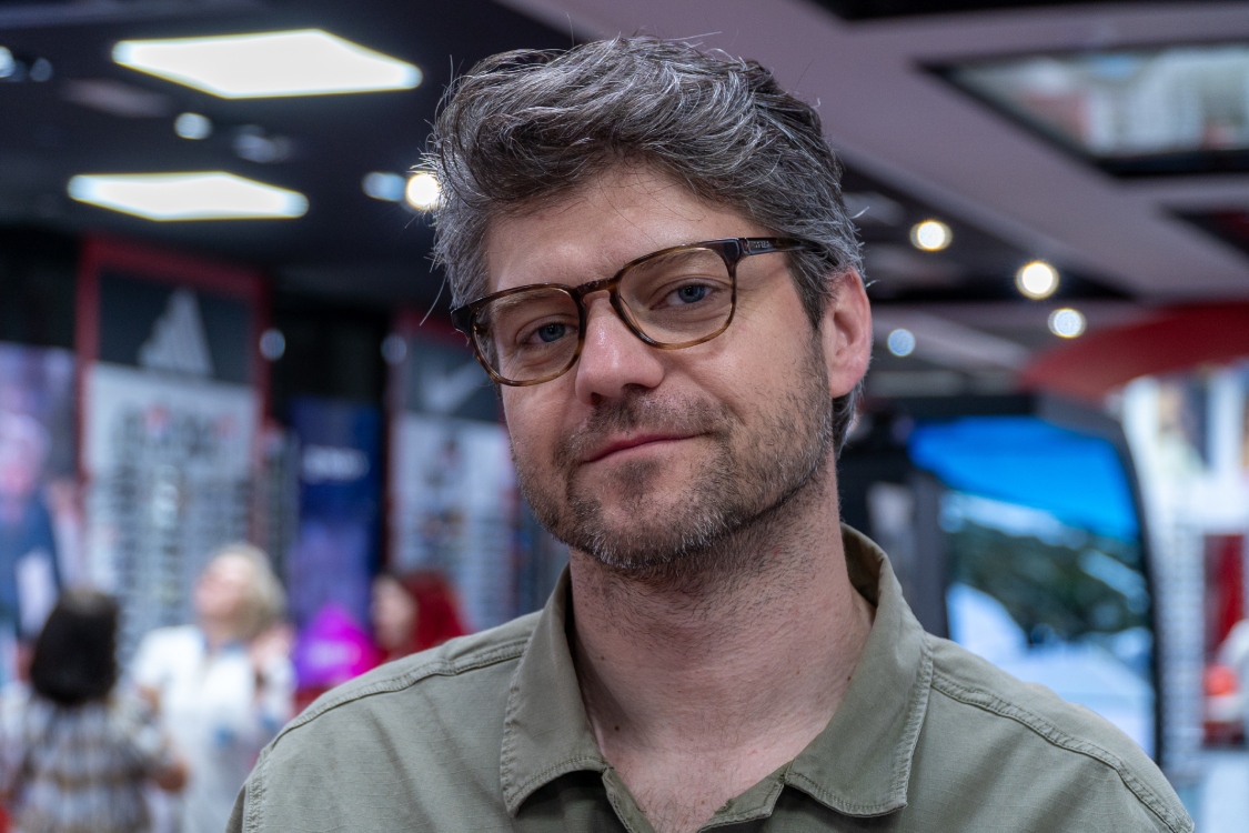 Após perder os óculos, Pedro Caeiro encontrou a melhor solução na nossa ...